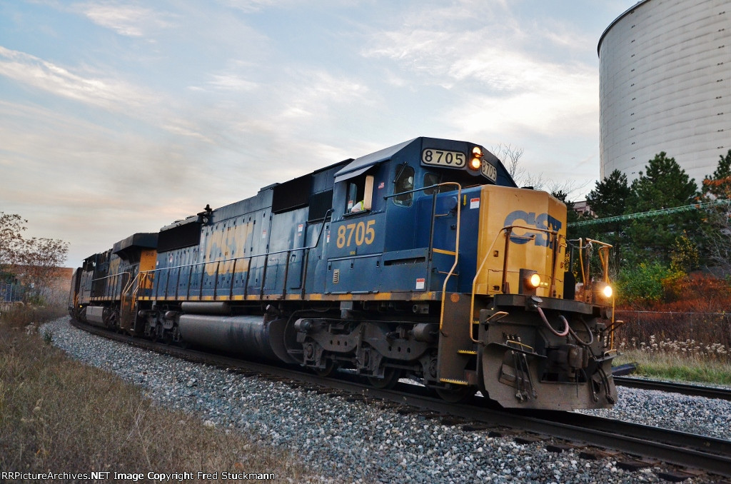 CSX 8705